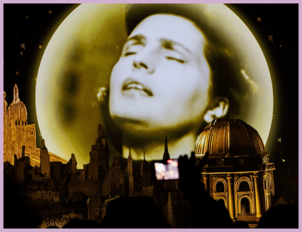 Ah Amália - Living Experience - Experiência Imersiva